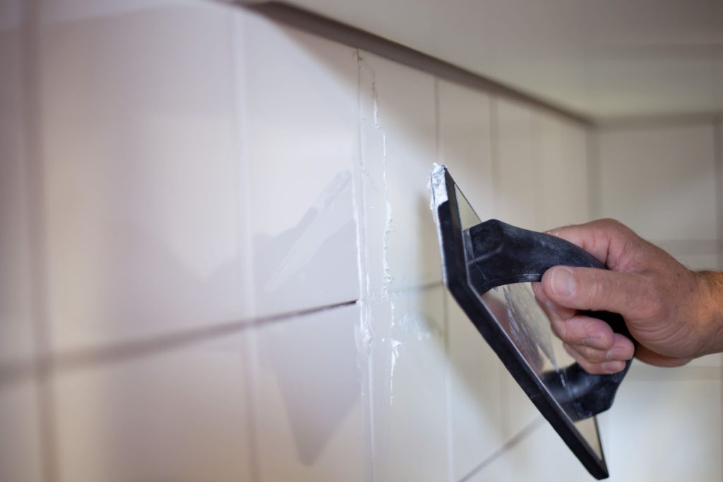 how to grout wall tiles - Acoumi